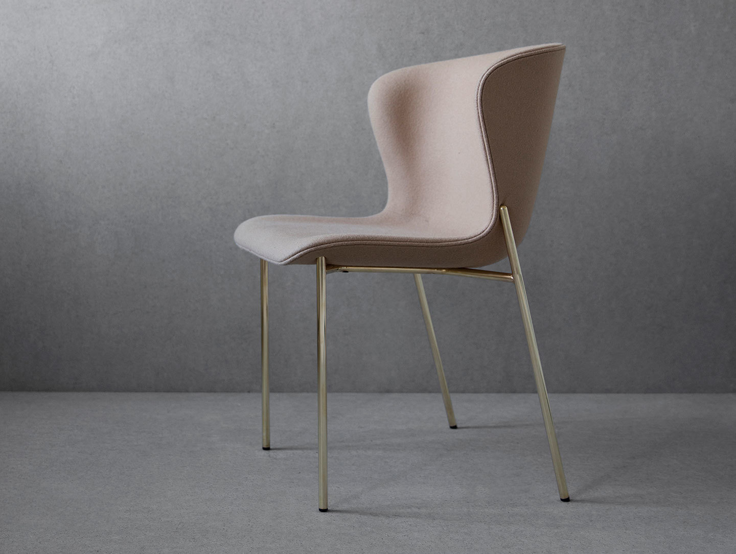 La Pipe Chair | Viaduct Furniture