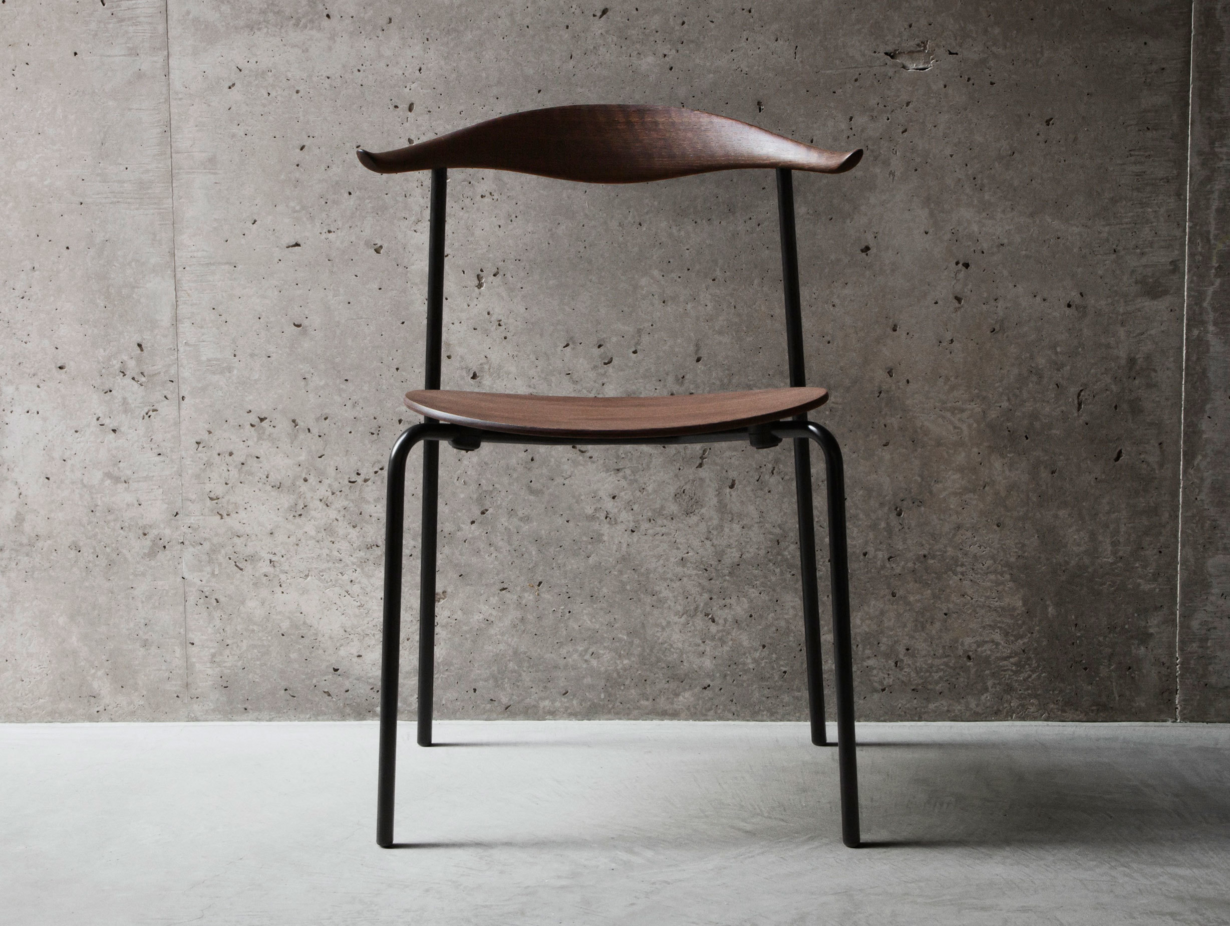 CH88 Dining Chair | Viaduct Furniture