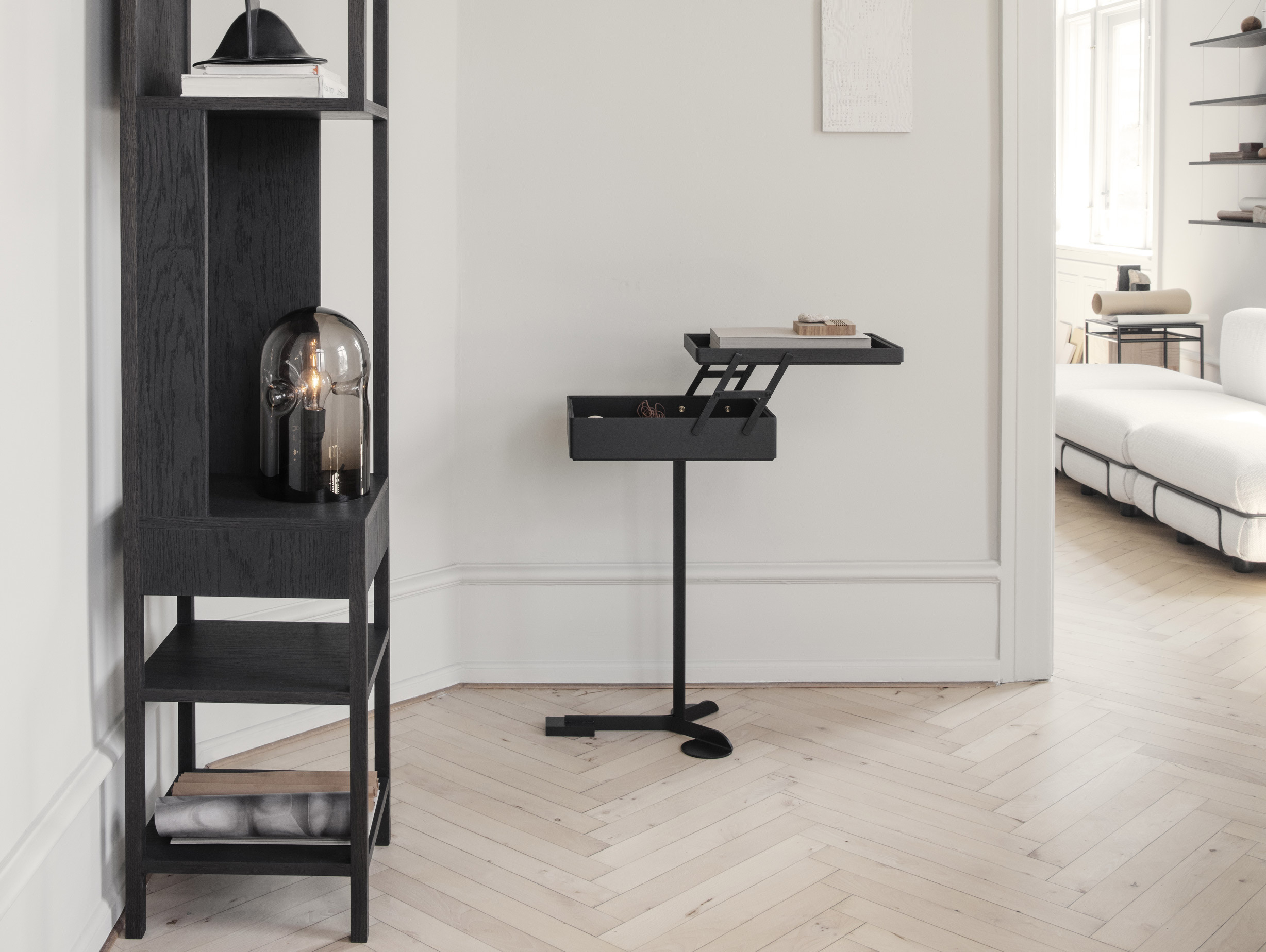 Comodo | Viaduct Furniture