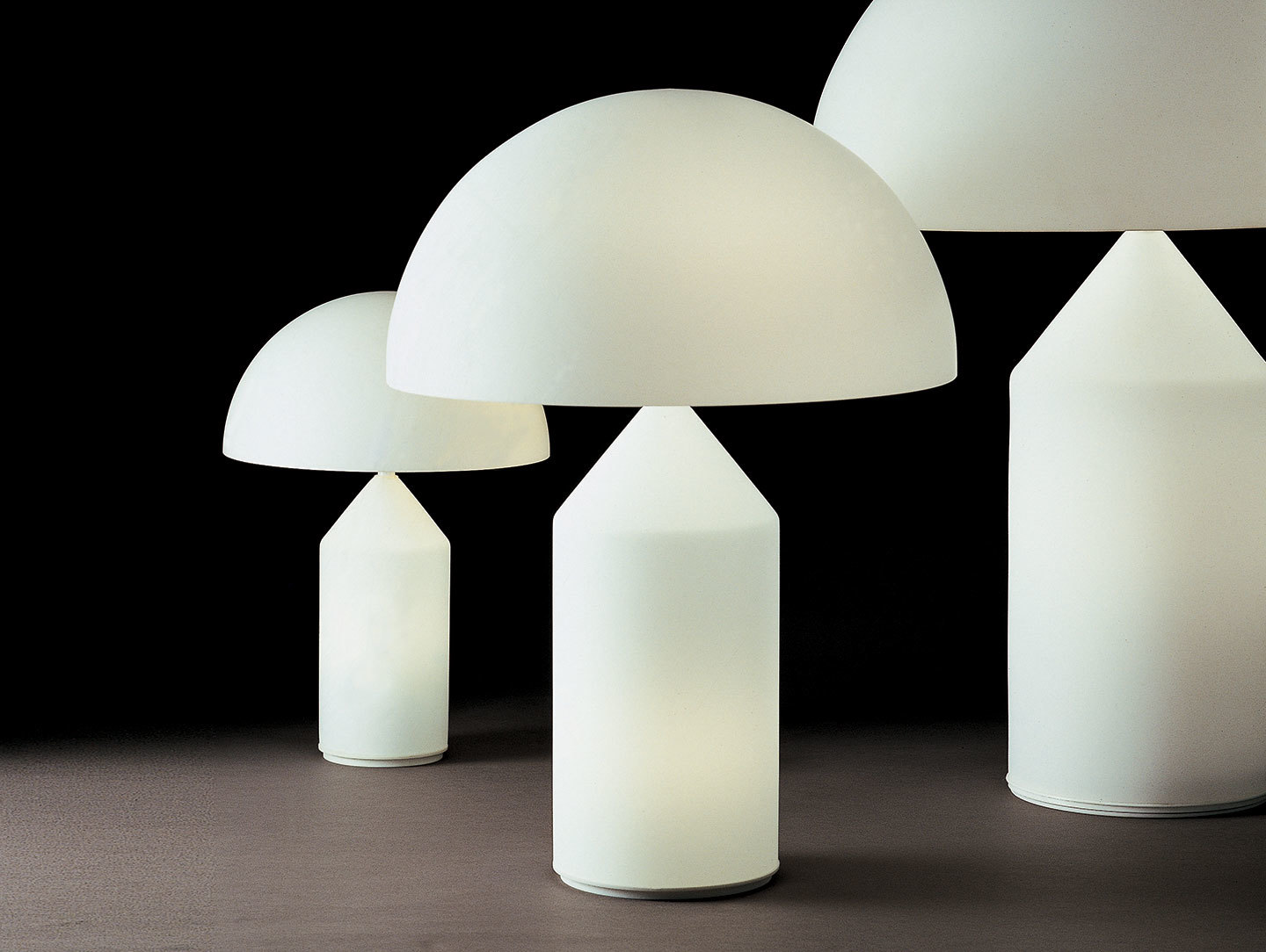 Atollo Glass Table Lamp | Viaduct Furniture